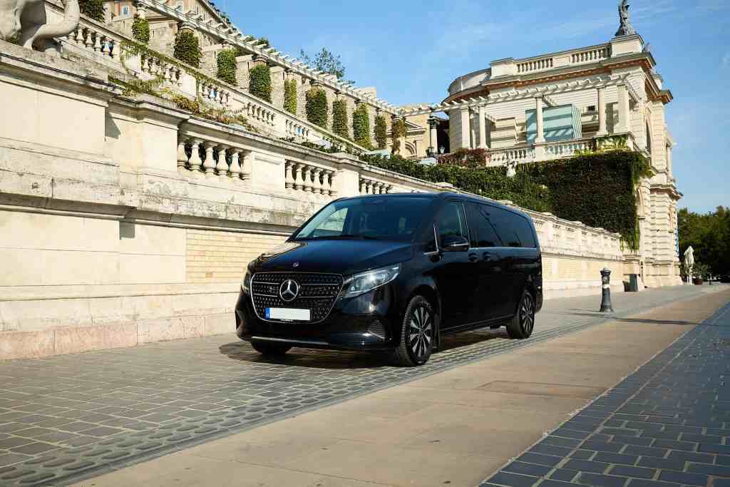 Van Budapest | Private Airport & Group Bus Transfers – Hungary ...